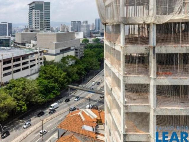 Imoveis na Água Branca