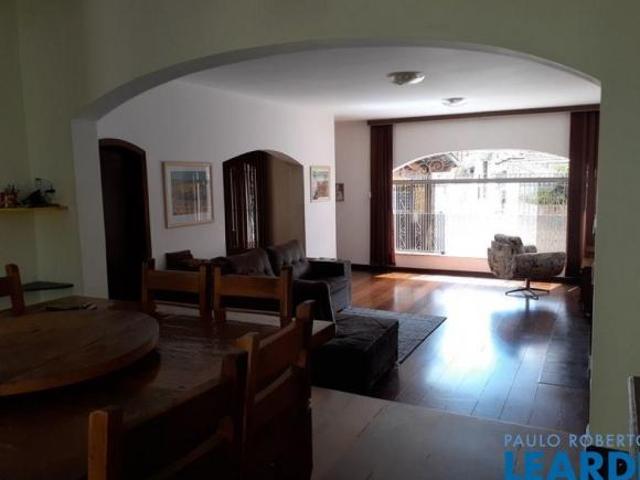 Imoveis na Cidade Ademar