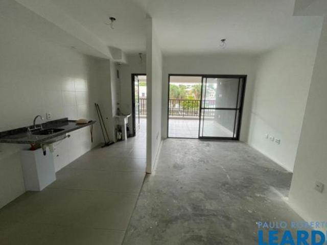 Imoveis na Cidade Ademar