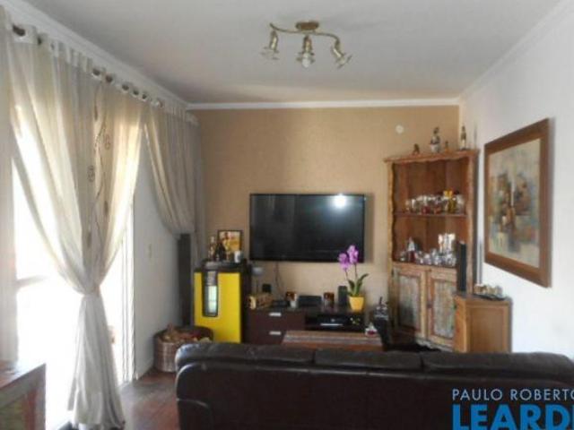 Imoveis na Cidade Ademar