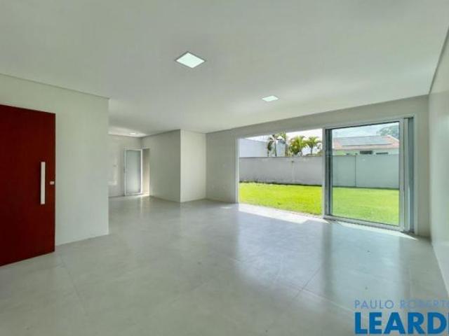 Imoveis na Cidade Ademar