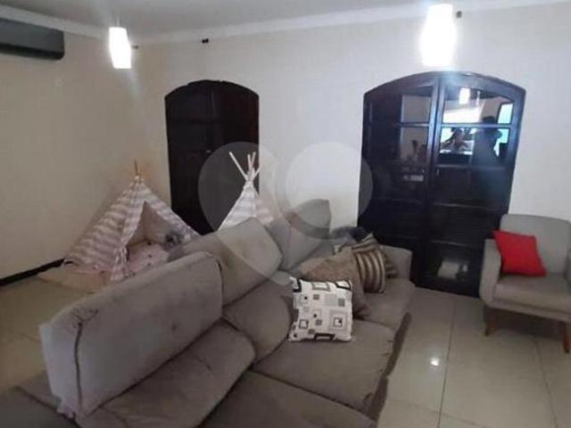 Imoveis na Cidade Ademar