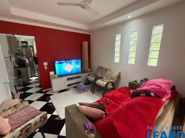 Imoveis na Cidade Nova Arujá