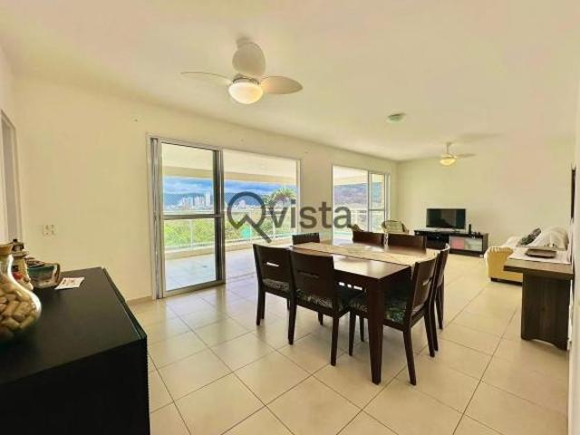 Apartamento à venda na Enseada
