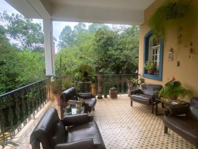 Imoveis na Granja Viana