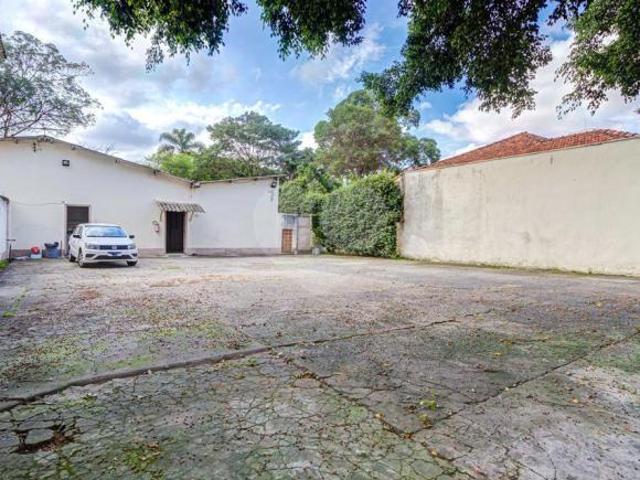 Imoveis na Granja Julieta