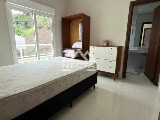 Imoveis na Praia Deserta