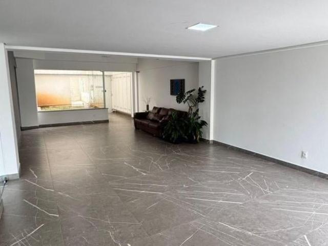 Imoveis na Sagrada Família