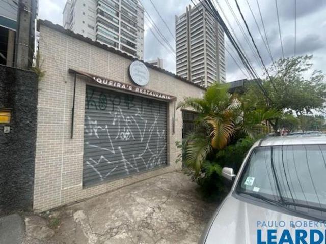 Imoveis na Vila Anastácio