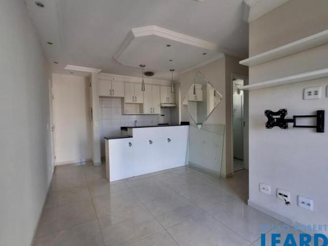 Imoveis na Vila Anastácio