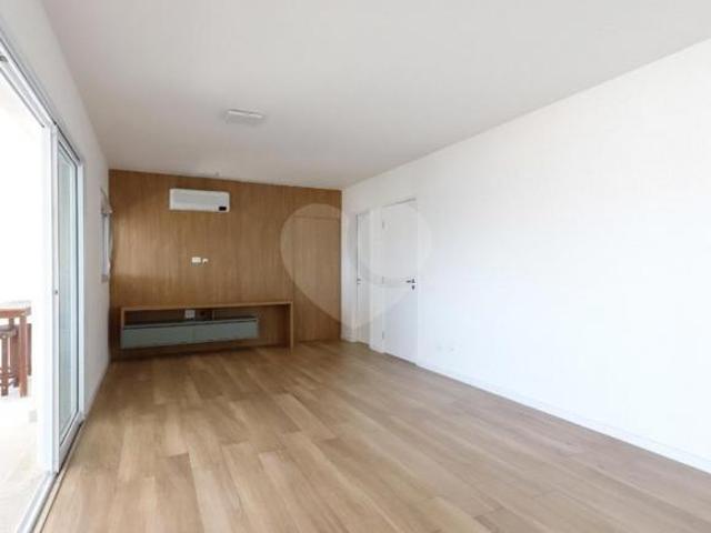 Imoveis na Vila Anastácio