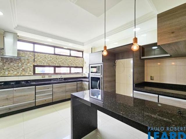 Imoveis na Vila Assunção