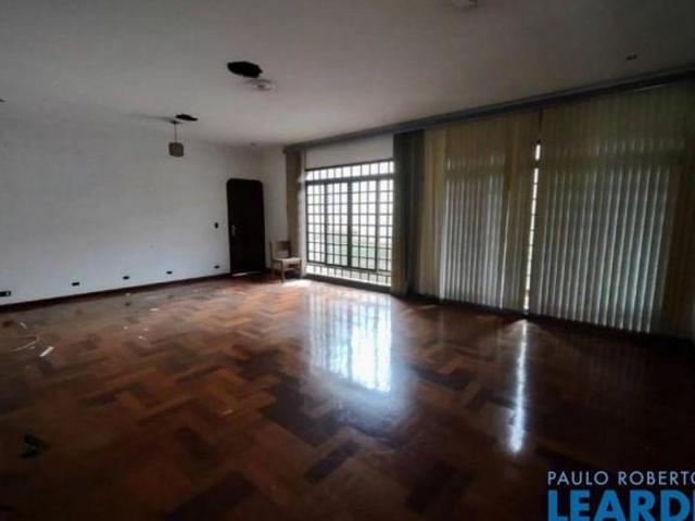 Imoveis na Vila Assunção