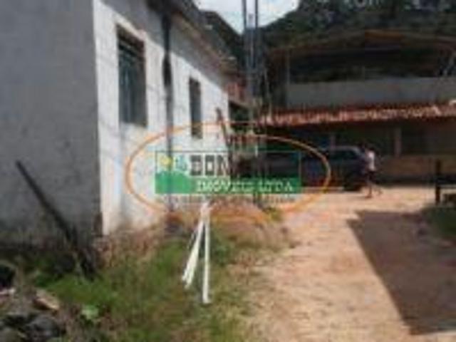 Imoveis na Vila do Carmo