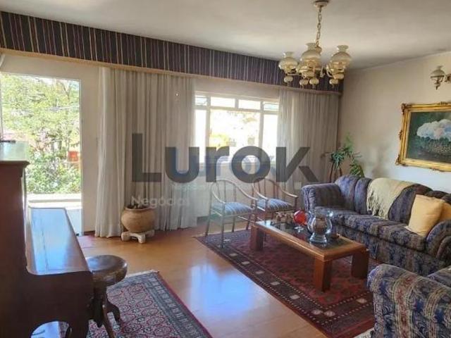 Imoveis na Vila Embaré