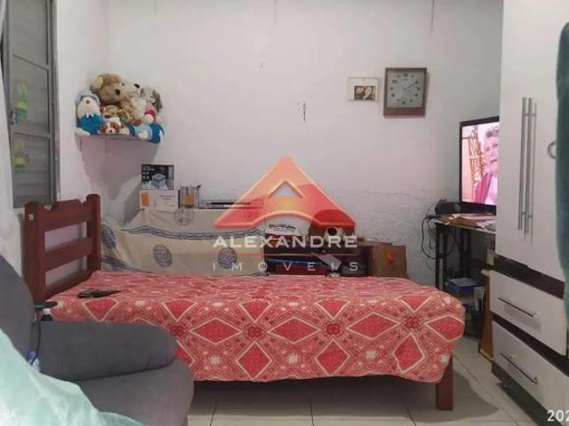 Imoveis na Vila Ester