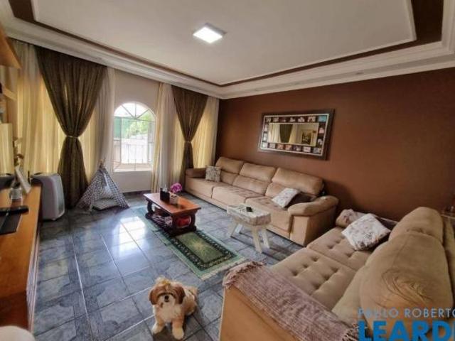 Imoveis na Vila Humaitá