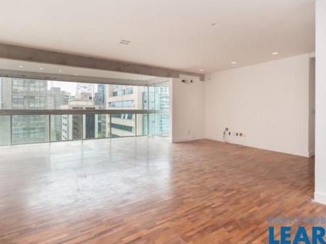 Imoveis na Vila Olímpia