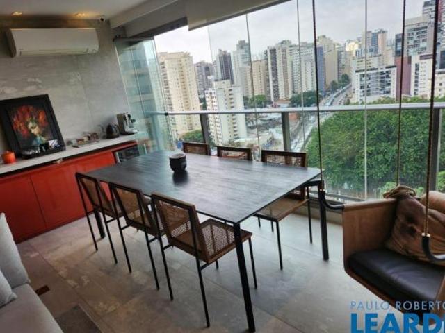 Imoveis na Vila Olímpia