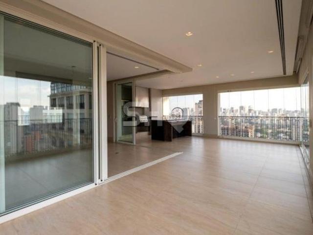 Imoveis na Vila Olímpia
