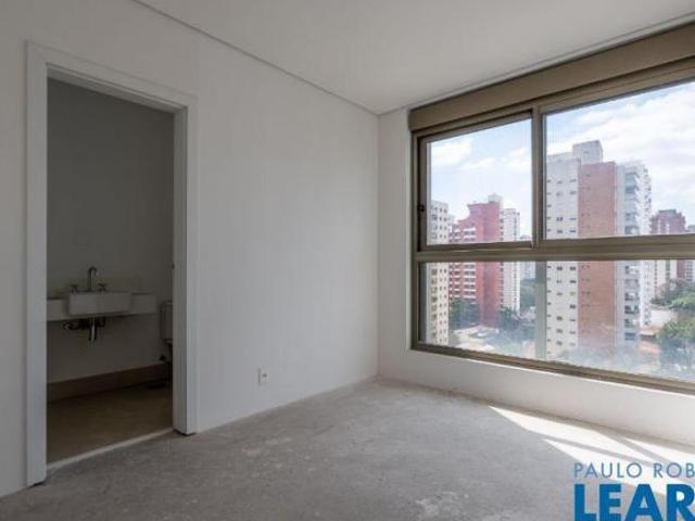 Imoveis na Vila Olímpia