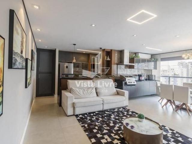 Apartamento à venda na Vila Olímpia