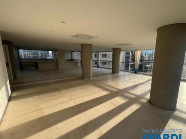 Imoveis na Vila Olímpia