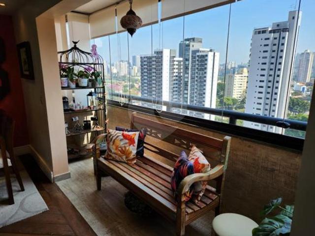 Imoveis na Vila Olímpia