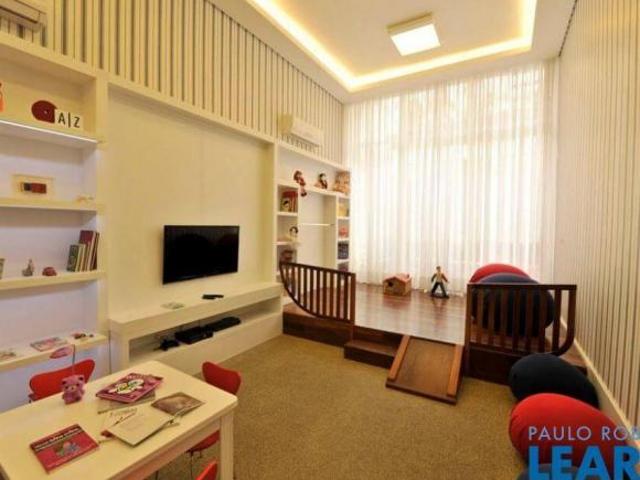 Imoveis na Vila Olímpia