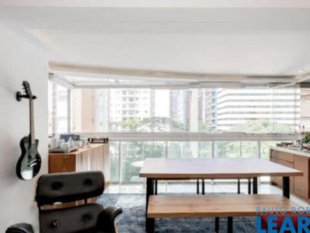 Imoveis na Vila Olímpia