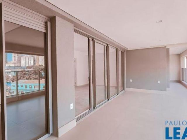 Imoveis na Vila Olímpia