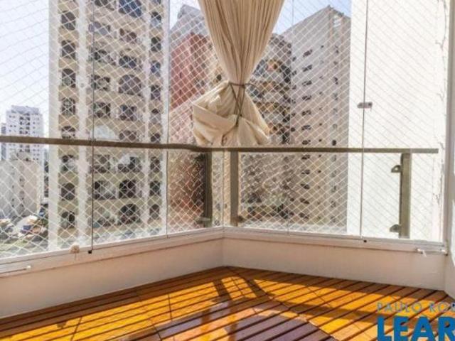 Imoveis na Vila Olímpia