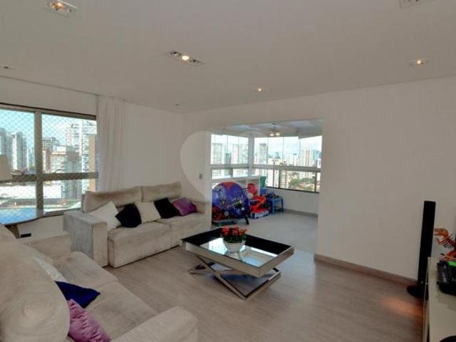 Imoveis na Vila Olímpia