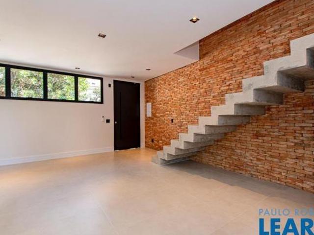 Imoveis na Vila Olímpia