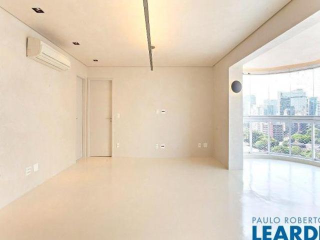 Imoveis na Vila Olímpia