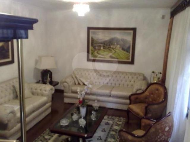 Imoveis na Vila Leonor