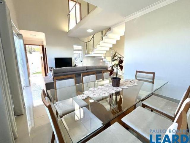 Imoveis na Vila Moletta