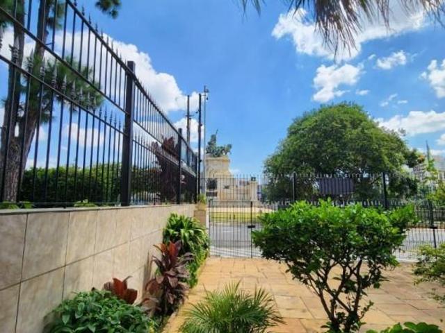 Imoveis na Vila Monumento
