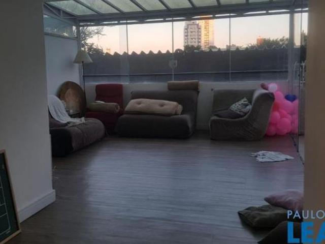 Imoveis na Vila Mascote