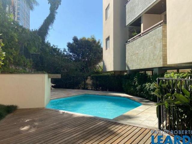 Imoveis na Vila Mascote