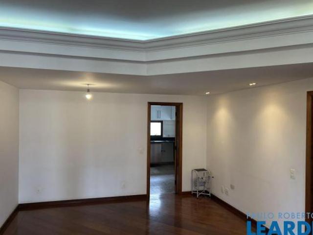 Imoveis na Vila Mascote