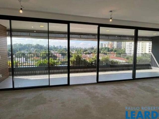 Imoveis na Vila Nova Conceição
