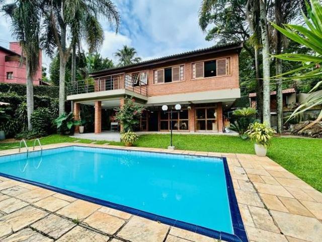 Casa em Vila Santo Antônio, Cotia/SP de 280m² 4 quartos à venda por R$ 1.990.000,00