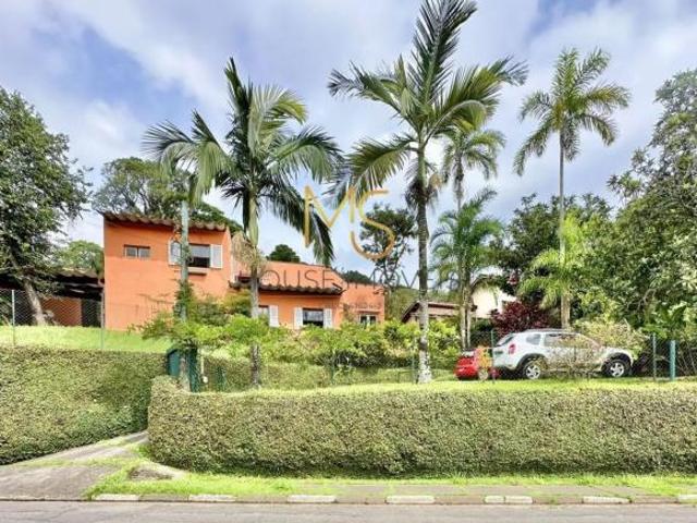 Casa em Vila Santo Antônio, Cotia/SP de 218m² 4 quartos à venda por R$ 1.493.000,00
