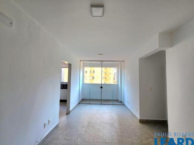 Imoveis na Vila Paris