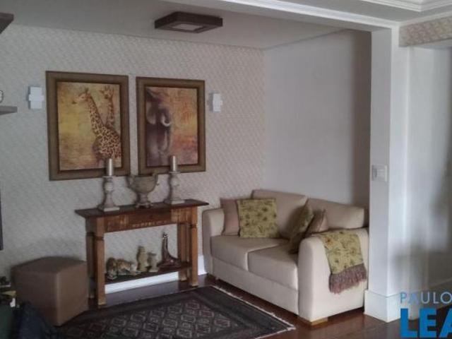 Imoveis na Vila Pinheirinho