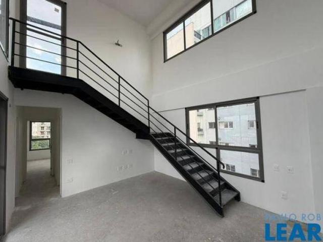 Imoveis na Vila Romana