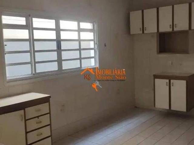 Sobrado com 3 dormitórios à venda, 162 m² por R$ 764.000,00 Vila Rosália Guarulhos/SP