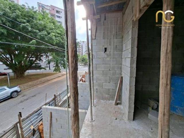 Sobrado em Vila Tupi, Praia Grande/SP de 68m² 2 quartos à venda por R$ 550.000,00