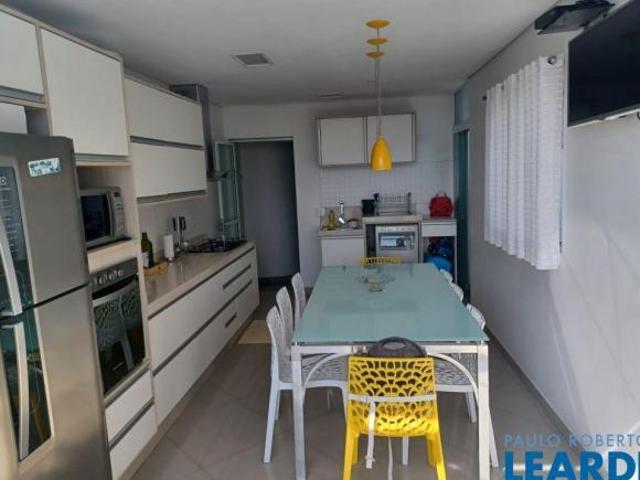 Imoveis na Vila Valparaíso